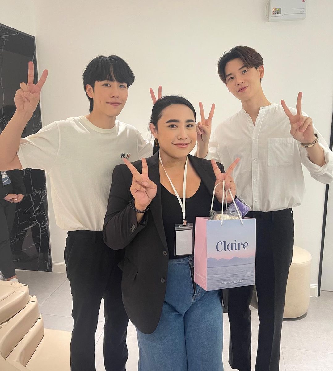 WarWanarat_JFC on Twitter: "2023.03.11 ☆Rapeephan Maxim IG update☆ Cr. siimongiiz #CLAIRExYINWAR ...