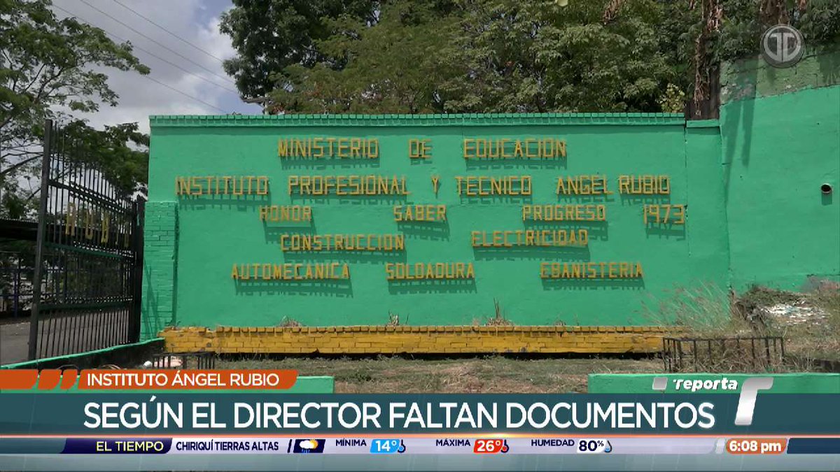 Padres de familia inscribieron a sus hijos en el IPT Ángel Rubio, pero ...