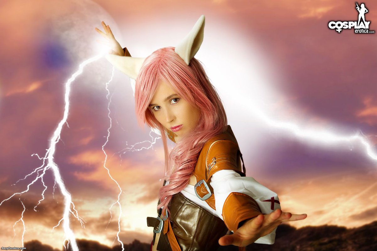 Sexy Fandom on Twitter: "Sexy Fandom: Stacy stars as Final Fantasy's Claire Farron https ...