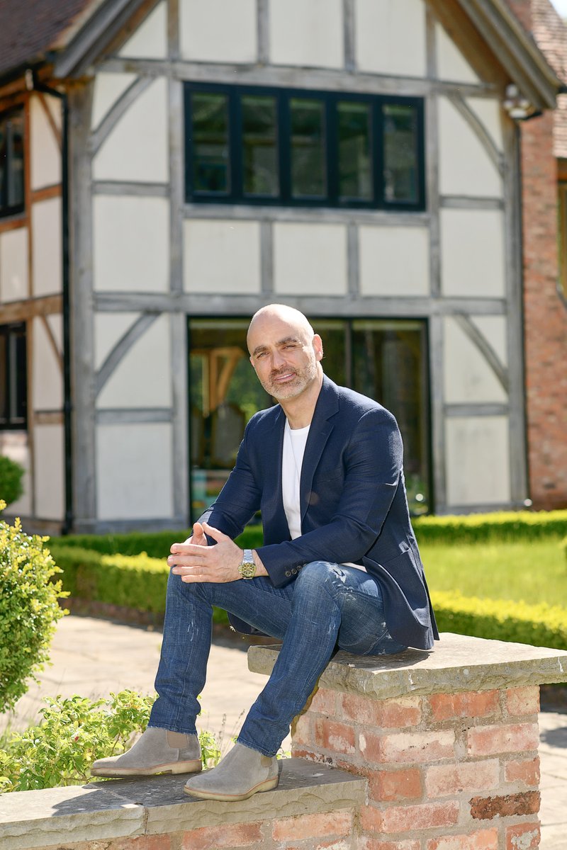 Oliver Cookson's Threads – Thread Reader App