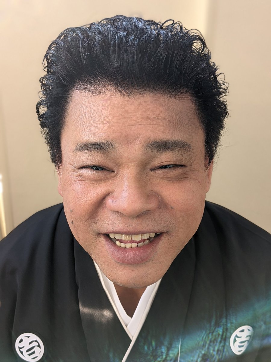 しーだ On Twitter Rt Sausageyamana さんま師匠のツアー、宮崎終わりました。 天使の写真撮らせてもらいました。 化け物だらけのライブでした。