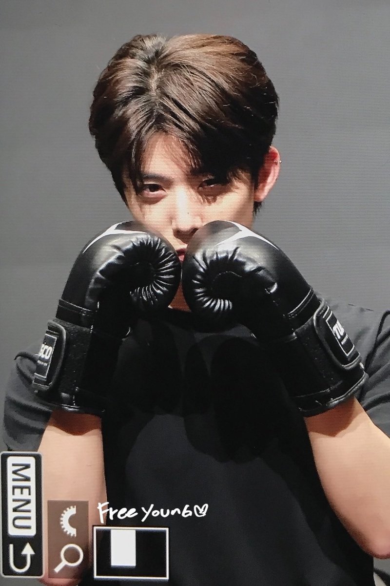 Aelie On Twitter RT HwiXiaolee 10 It s The Right Moment To Say PUNCH ME IN THE FACE aelie-on-twitter-rt-hwixiaolee-10-it-s-the-right-moment-to-say-punch-me-in-the-face