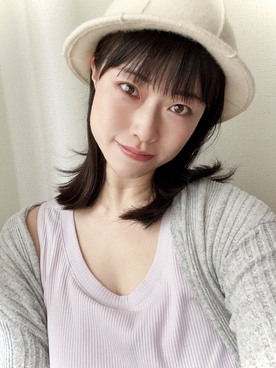 小田飛鳥（写真集 Mの女神） On Twitter Rt Asuka Oda 0320 👒似合うかな 🥴