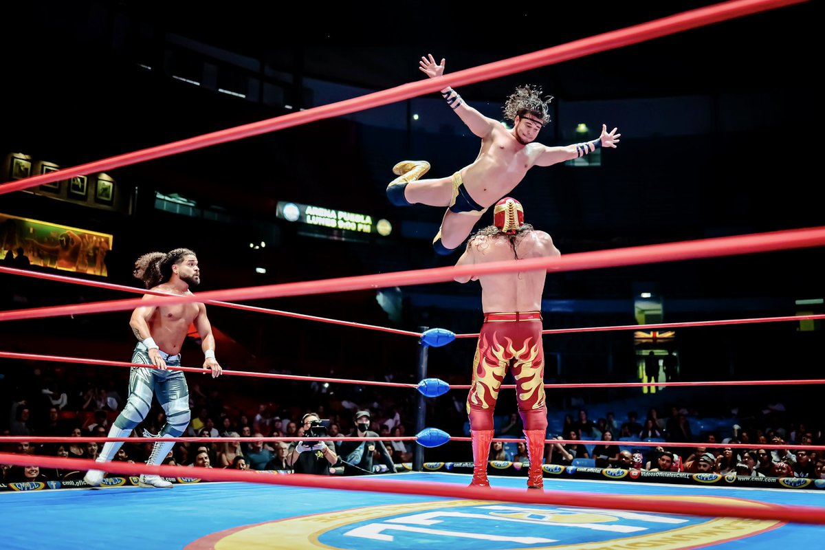 Lucha Libre CMLL on Twitter: "¡La Furia del Dragón Rojo Jr. puso punto final al encuentro ...