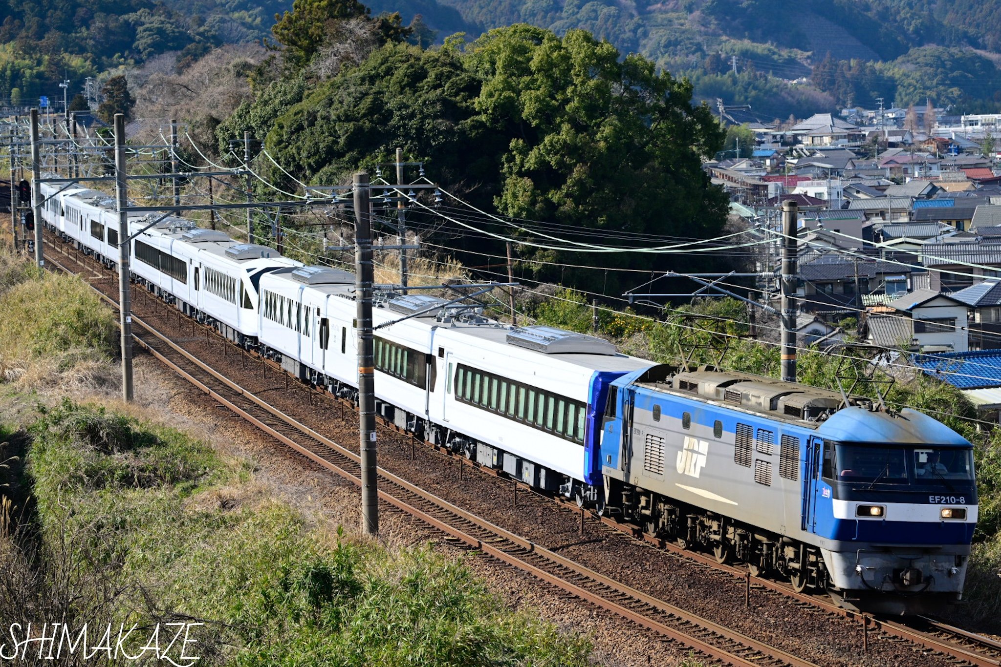 SHlMAKAZE on Twitter: "(甲)8862レ EF210-8+東武鉄道N100系スペーシアX甲種輸送 N101+N102編成12B 中間3両ずつ連結してますw 金谷撮影地 ...