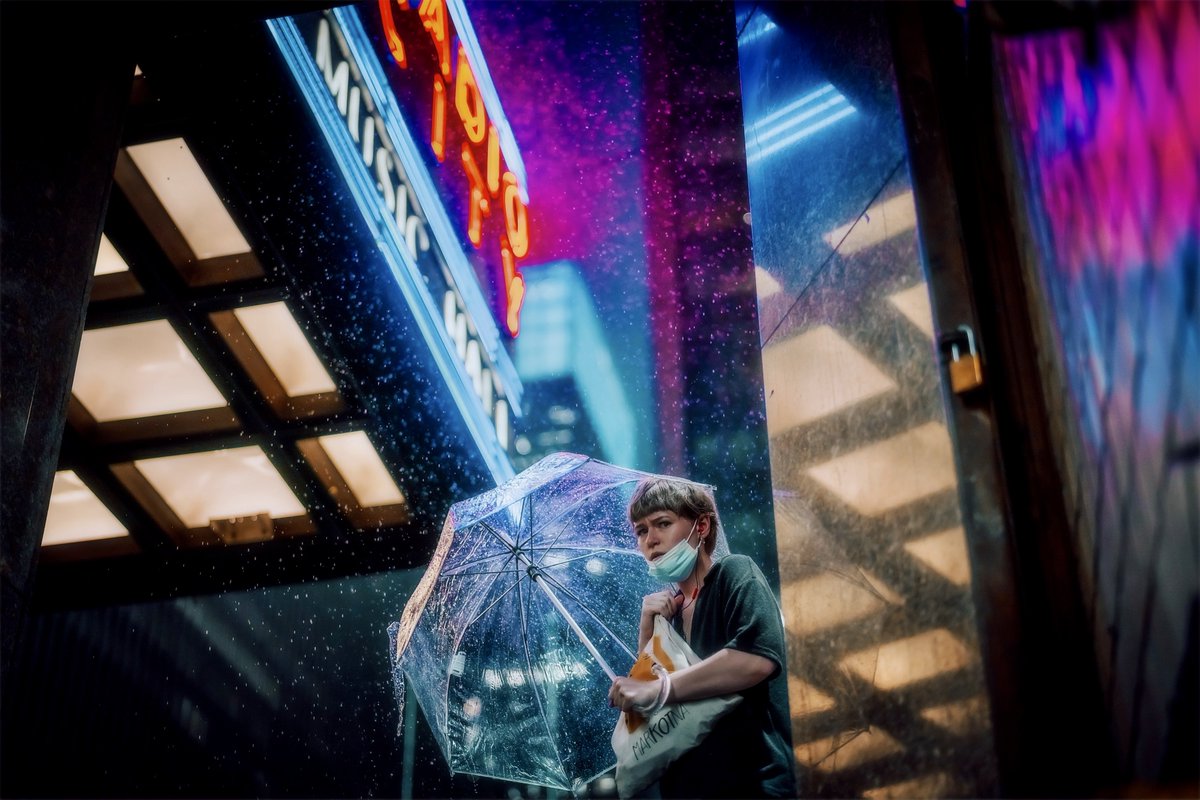 TracingStories on Twitter: "Gm Gm! “Fluorescent Rain” ☔️ Collected by @jmpailhon"