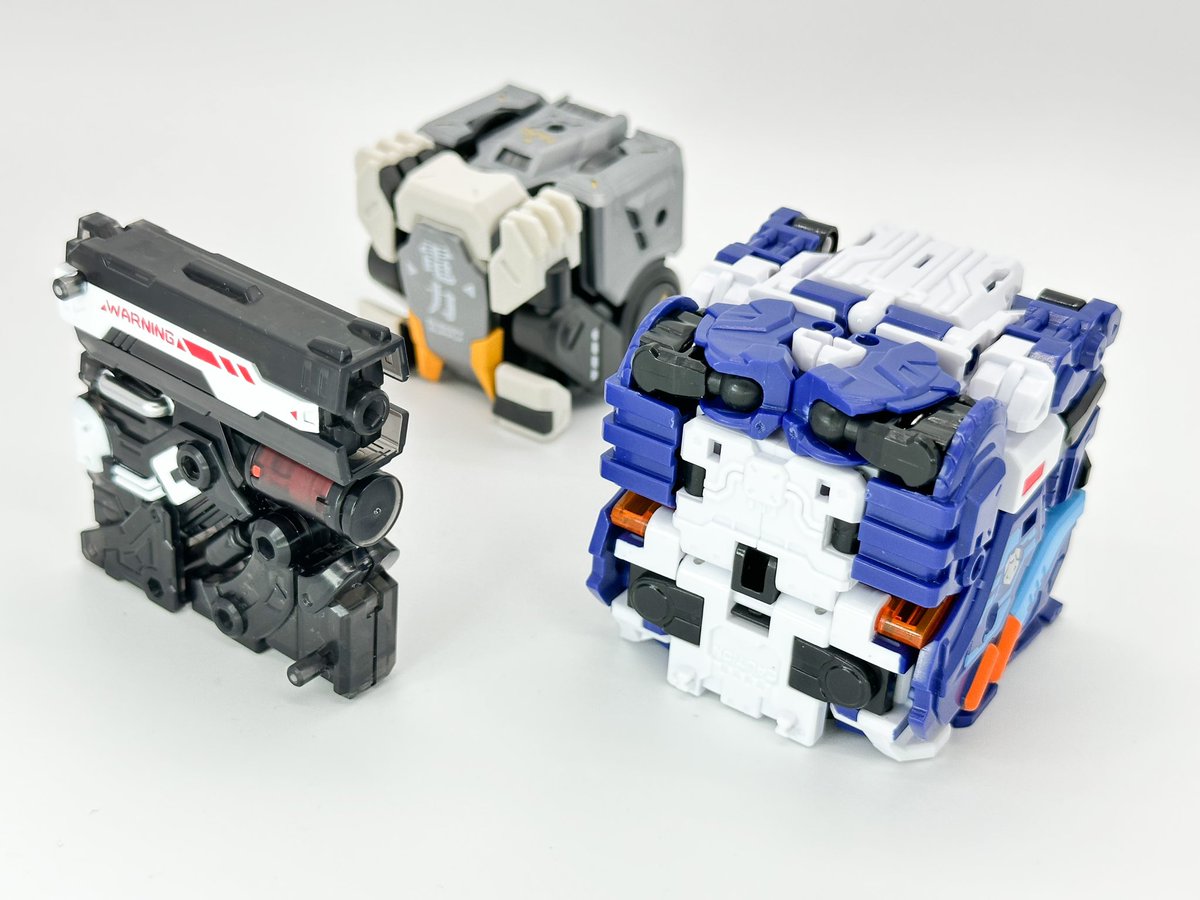 「BEASTBOXSS SIGMAS届いた。特典のライフルがカッコいいけど国内公式」|むうてんのイラスト