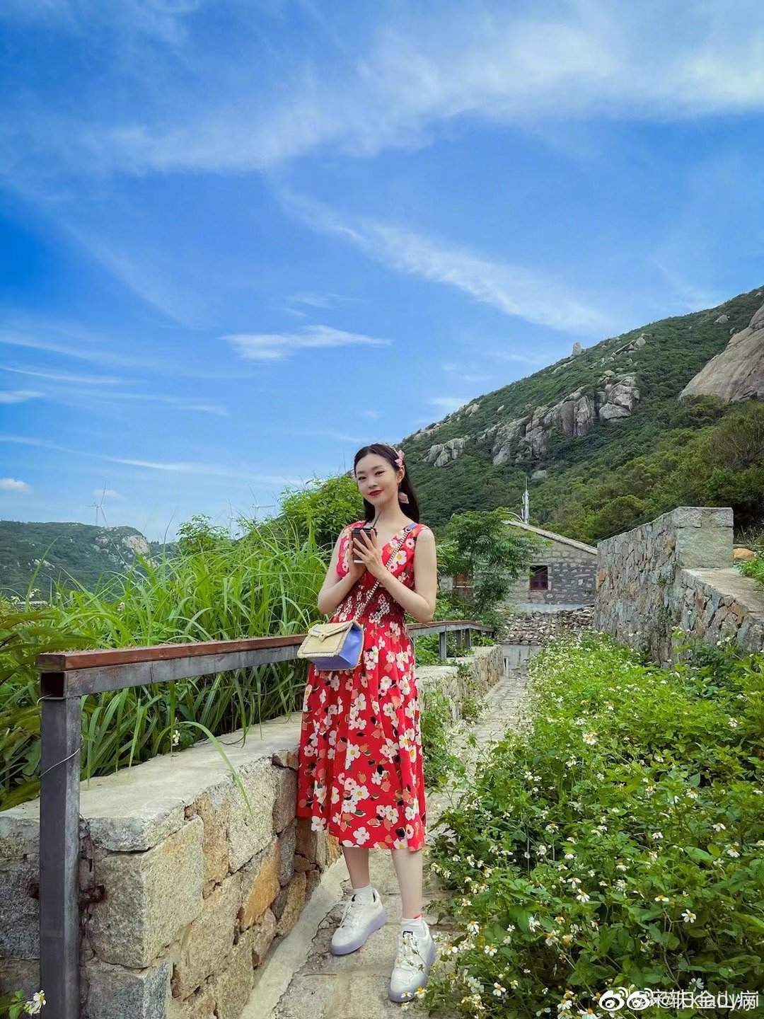 On Twitter SongYi Before And After Dating Comments Say P2 Is on-twitter-songyi-before-and-after-dating-comments-say-p2-is