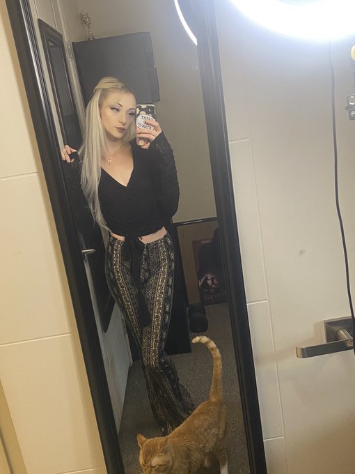 TW Pornstars - 🎀Cecelia Taylor🎀. Pictures and videos from Twitter. Page 10