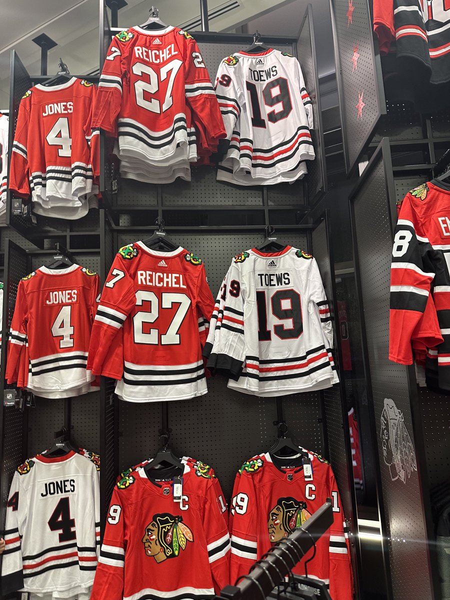 Scott Powers on Twitter: "Lukas Reichel has moved into a prominent spot in the Blackhawks store ...