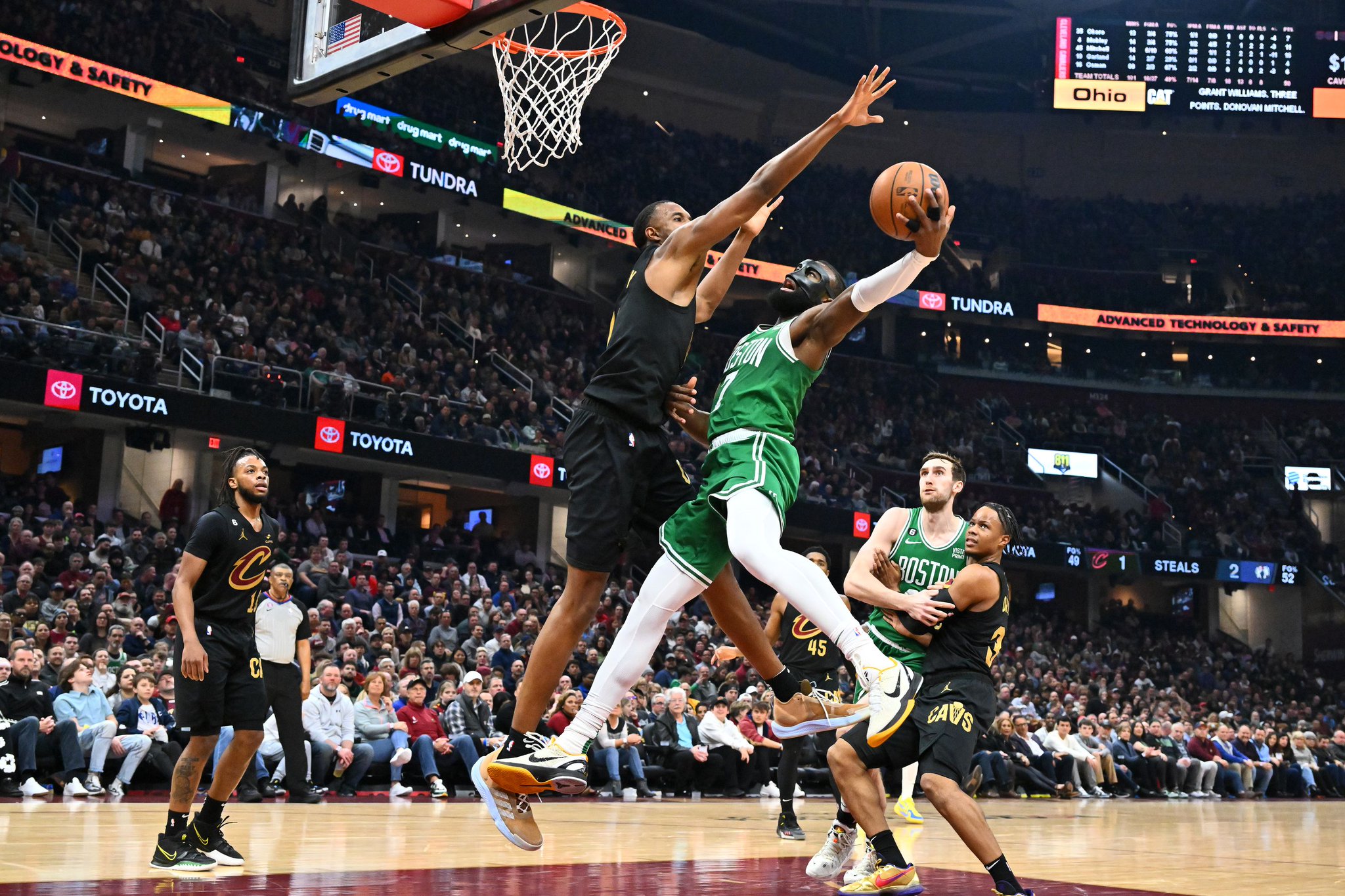 CelticsBlog on Twitter: "Undermanned Celtics lose 118-114 to the Cavs in OT https://t.co ...