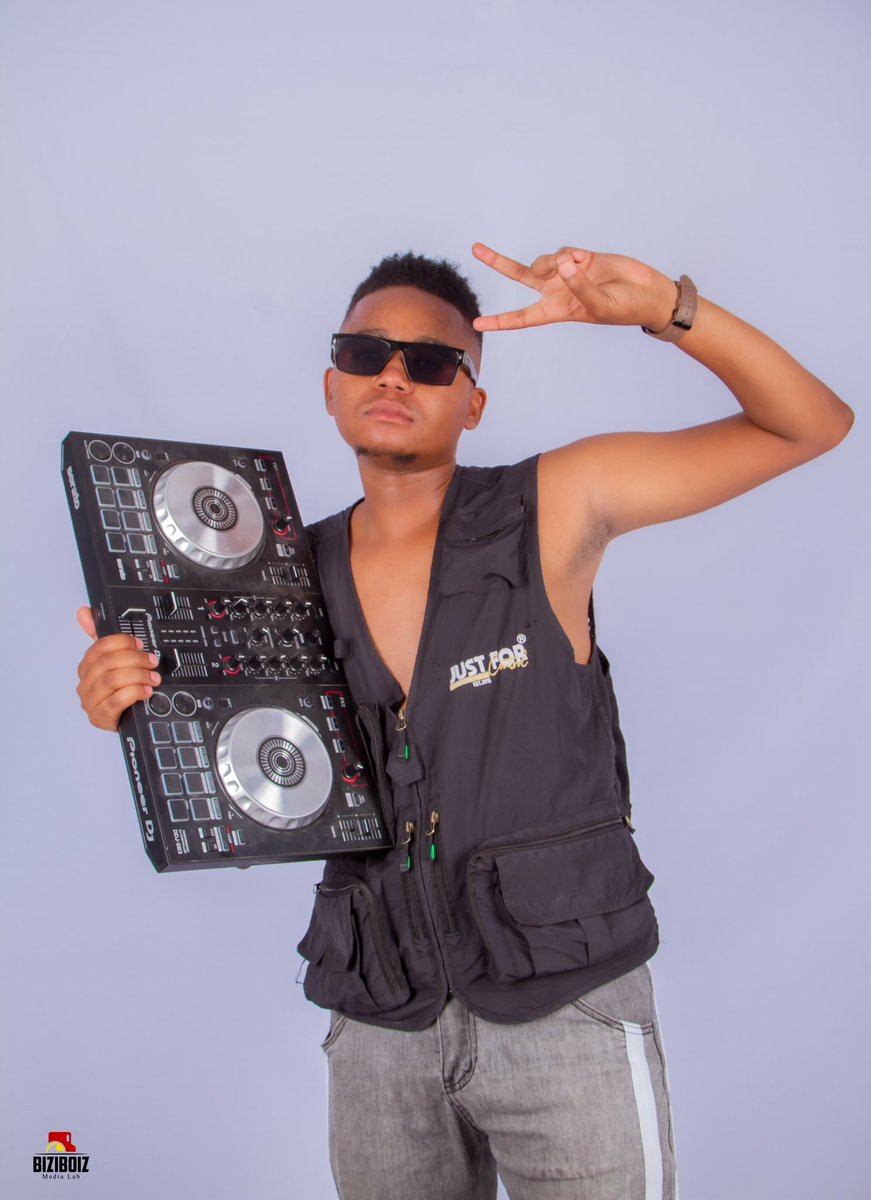 Dj_weezy_Na𓃵 on Twitter: "Went for a shoot😎📸"