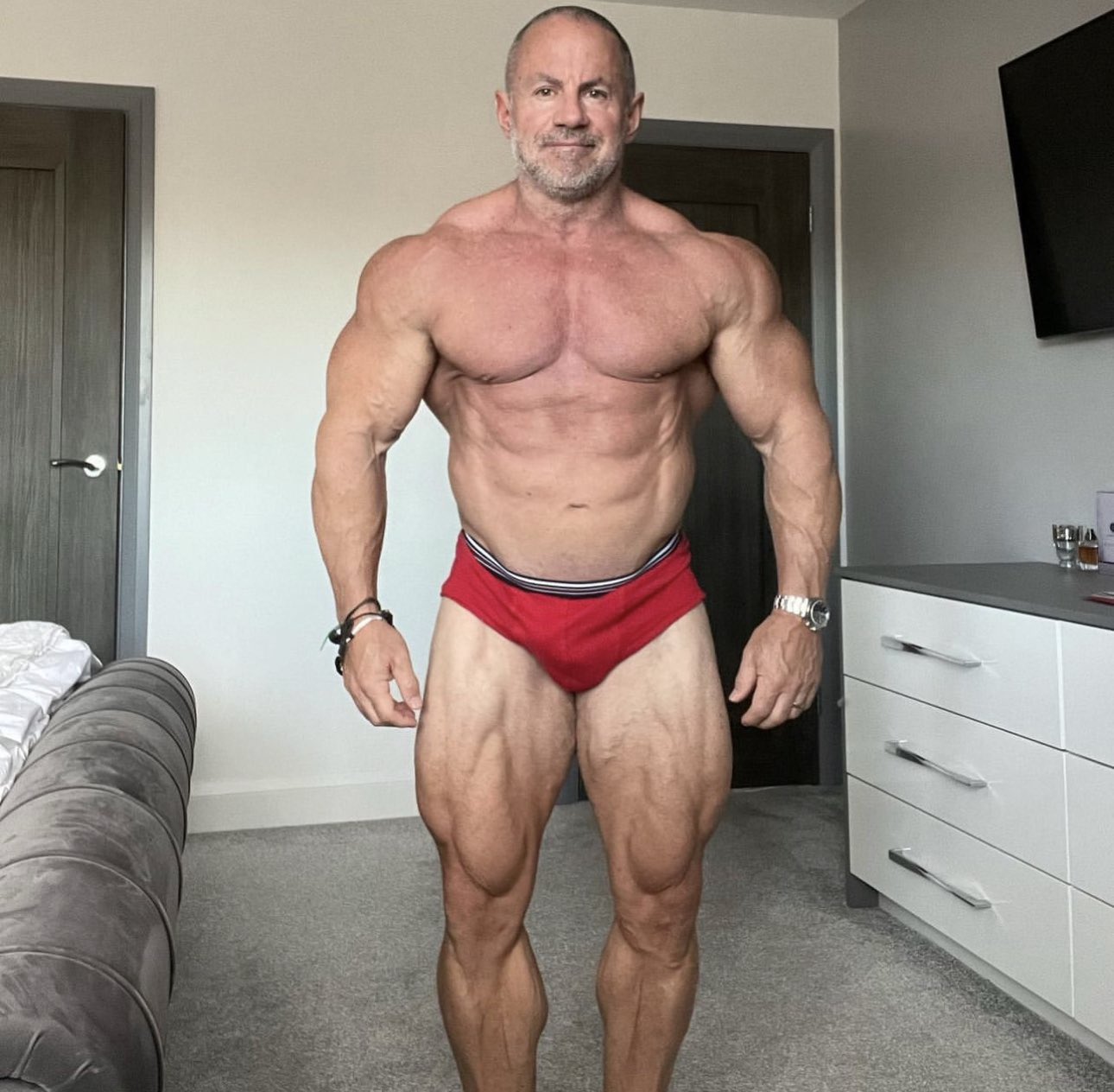 MuscleJacking on Twitter: "Muscle daddy, James Llewellin 🇬🇧 muscle transformation https://t.co ...