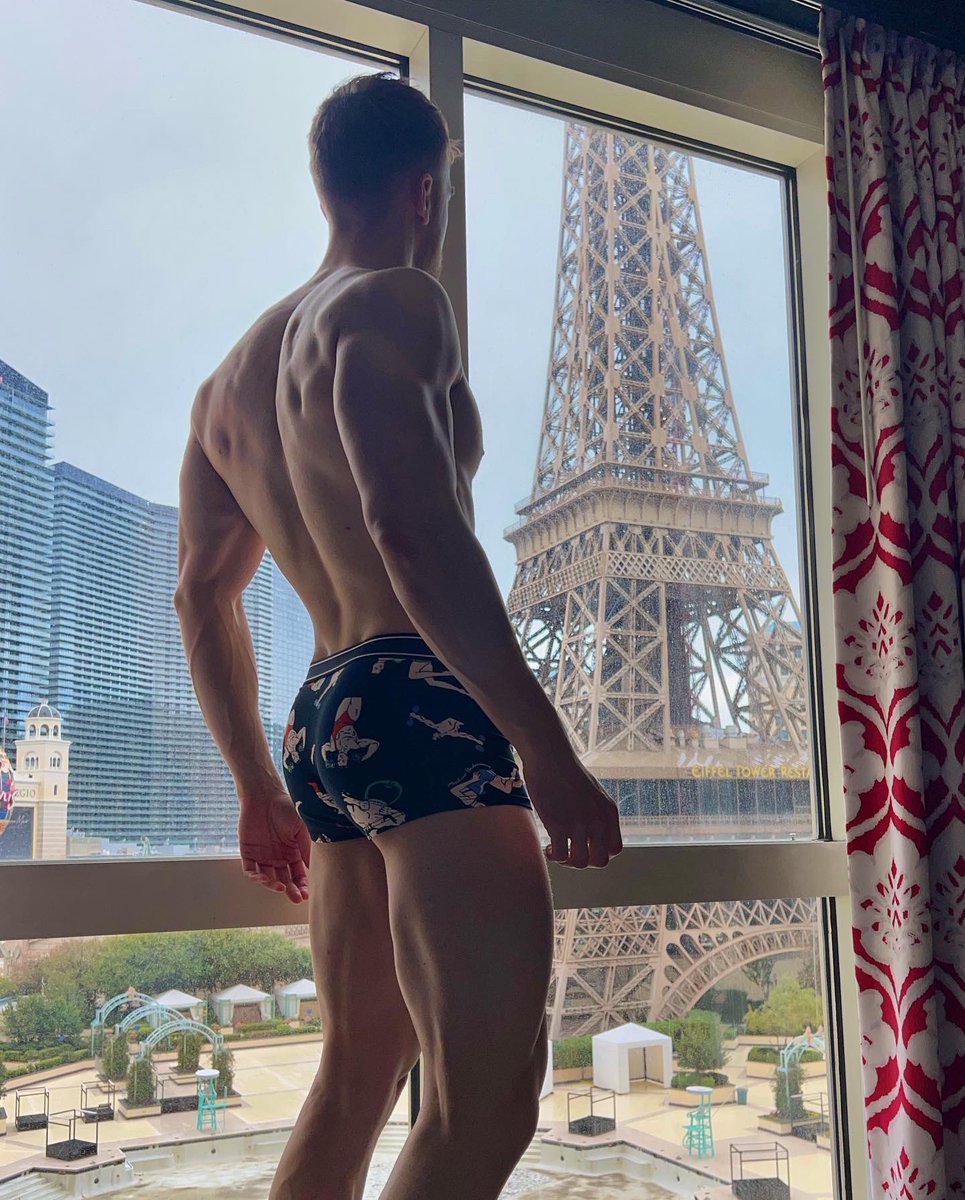 Attila Toth on Twitter: "Night or day view? #Vegas"