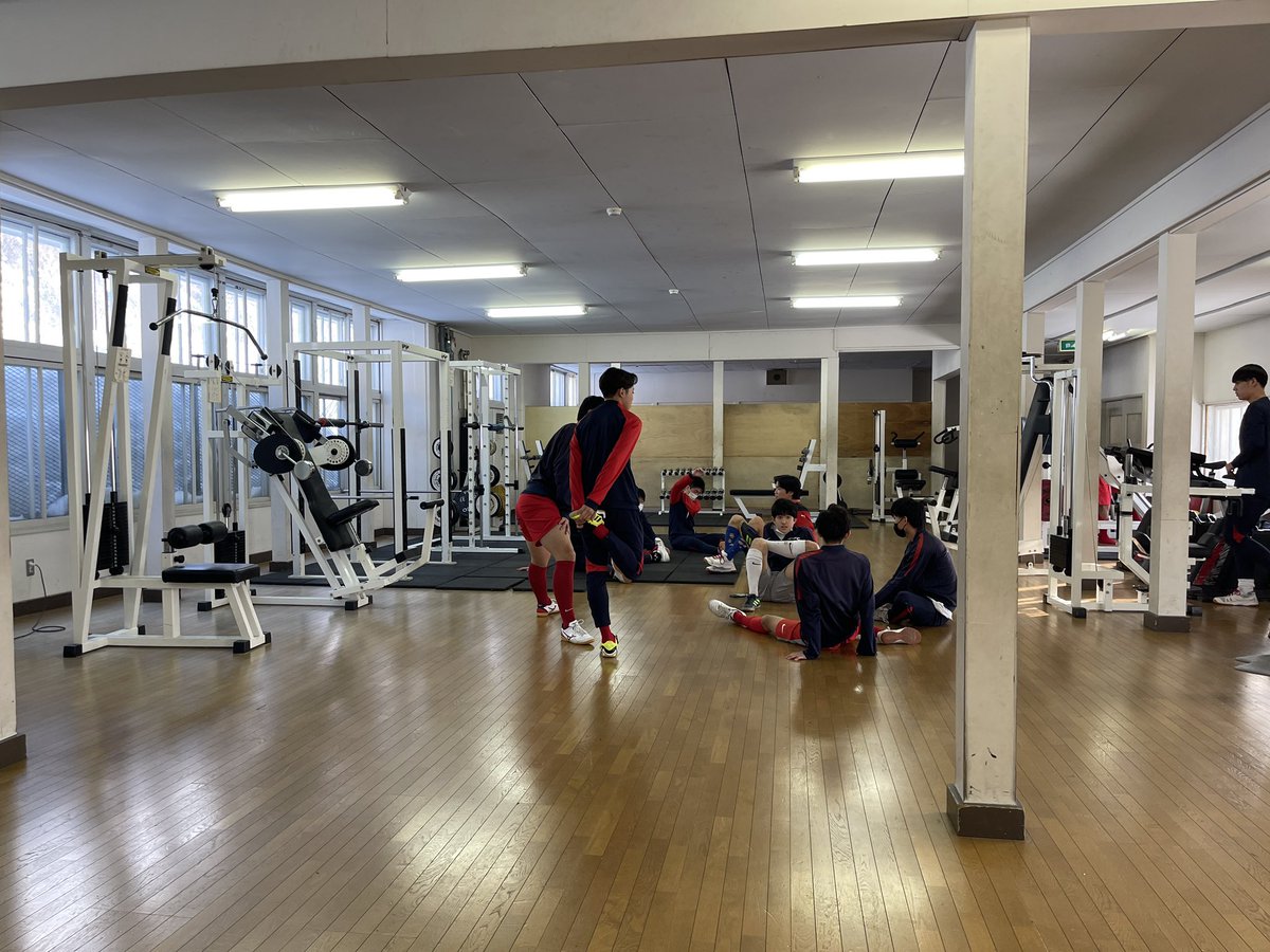 BTOP U-18 on Twitter: "今日は筋トレ＋サーキットトレーニングです！ やさしい先輩？に教えてもらって、かなり疲れたようです。 #btop #新陽高校 #選手募集"