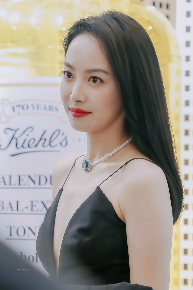 MeU_fx 👑🍀 on Twitter: "RT @ParkVic22: 210513 上海·科颜氏活动 HQ😊 #宋茜 #VictoriaSong #SongQian #빅토리아"