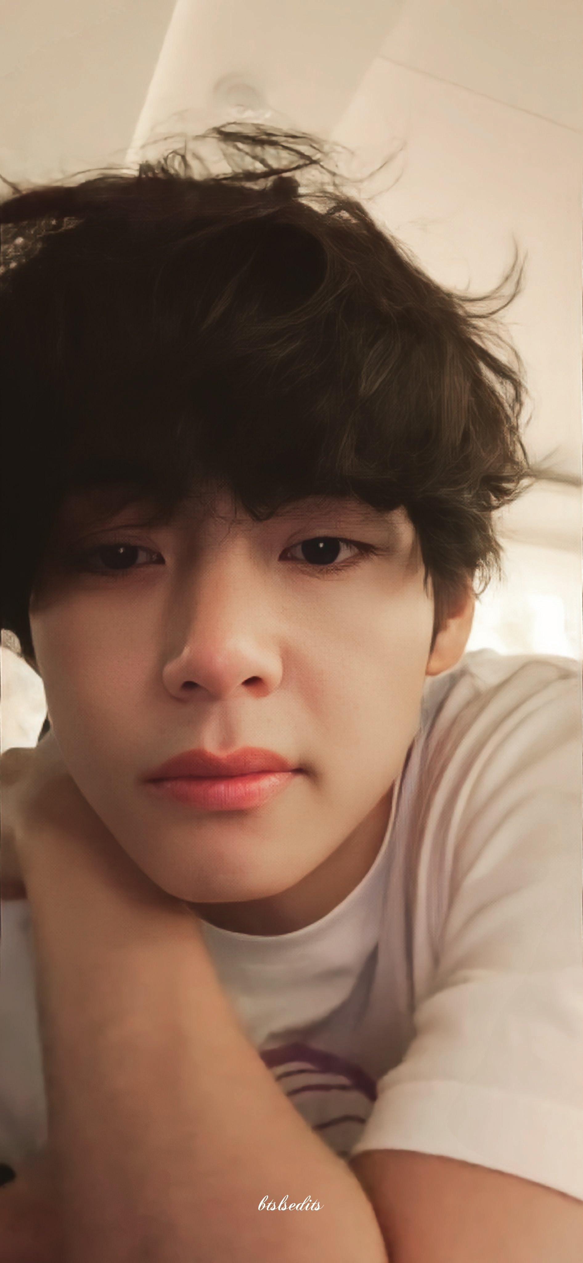 bangtan☽⁷🪞 on Twitter: "🌟 [#TAEHYUNG] LIVE LOCKSCREEN/WALLPAPER HD (1) • edit by btslsedits ...