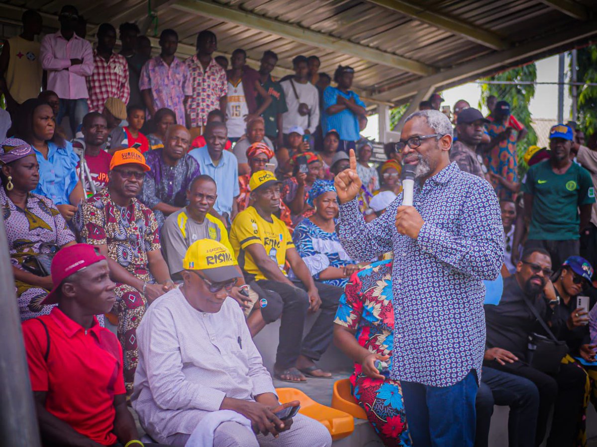 Femi Gbajabiamila on Twitter: "Today I met with residents of Obele Oniwala, Itire LSDPC; Abati ...