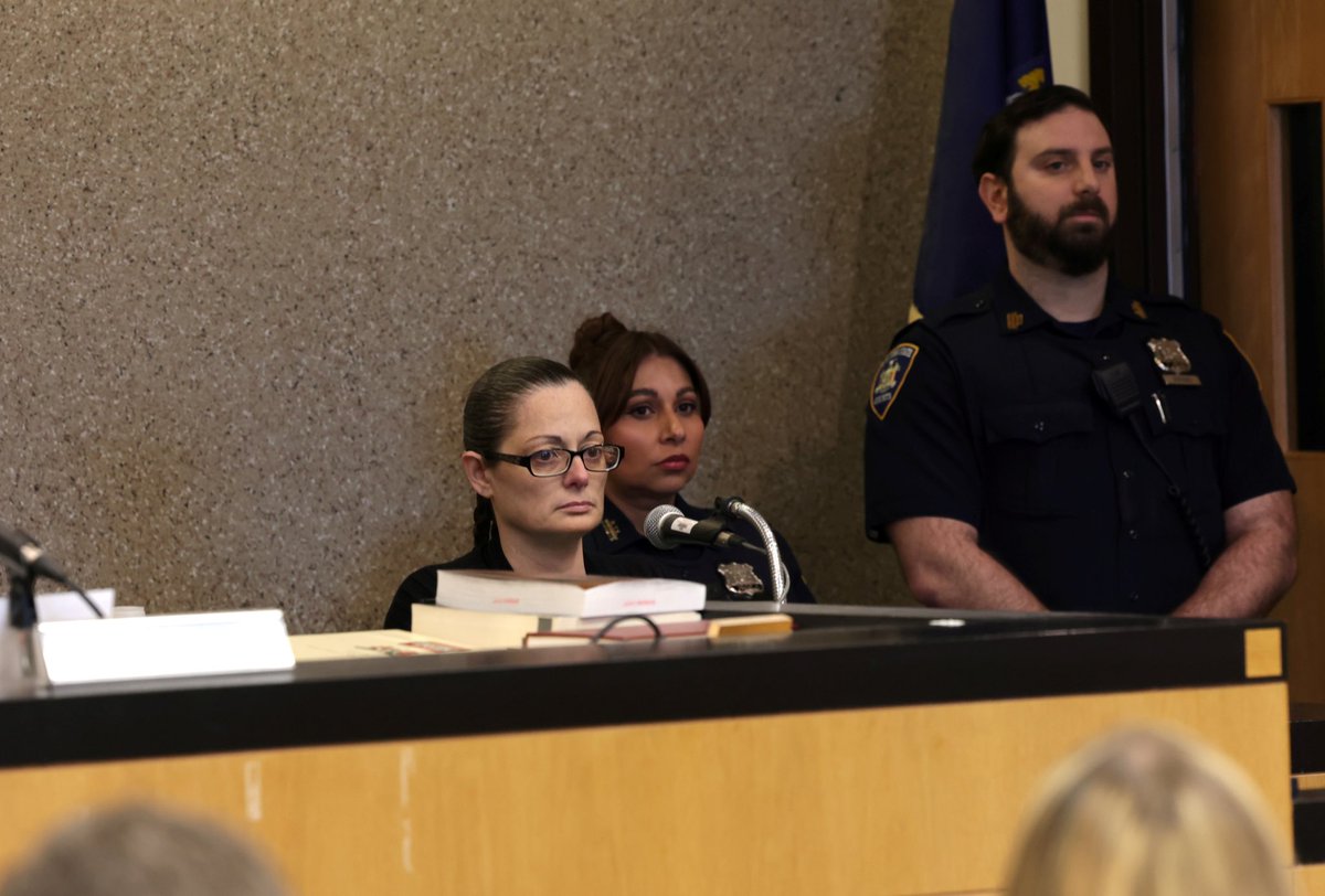 Angela Pollina Takes The Stand In Her Own Defense Shes On Trial For