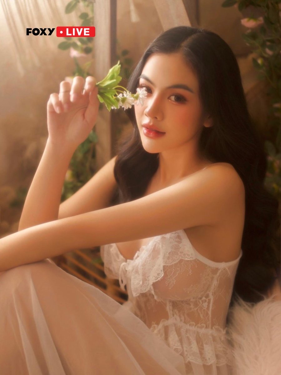 วันนี้เรานัดกับสาวๆ FOXY ได้ในไลฟ์คืนนี้กันน้าา 💕 ลงทะเบียน ติดตาม Live ของสาวๆ FOXY ได้ทุกวัน ...