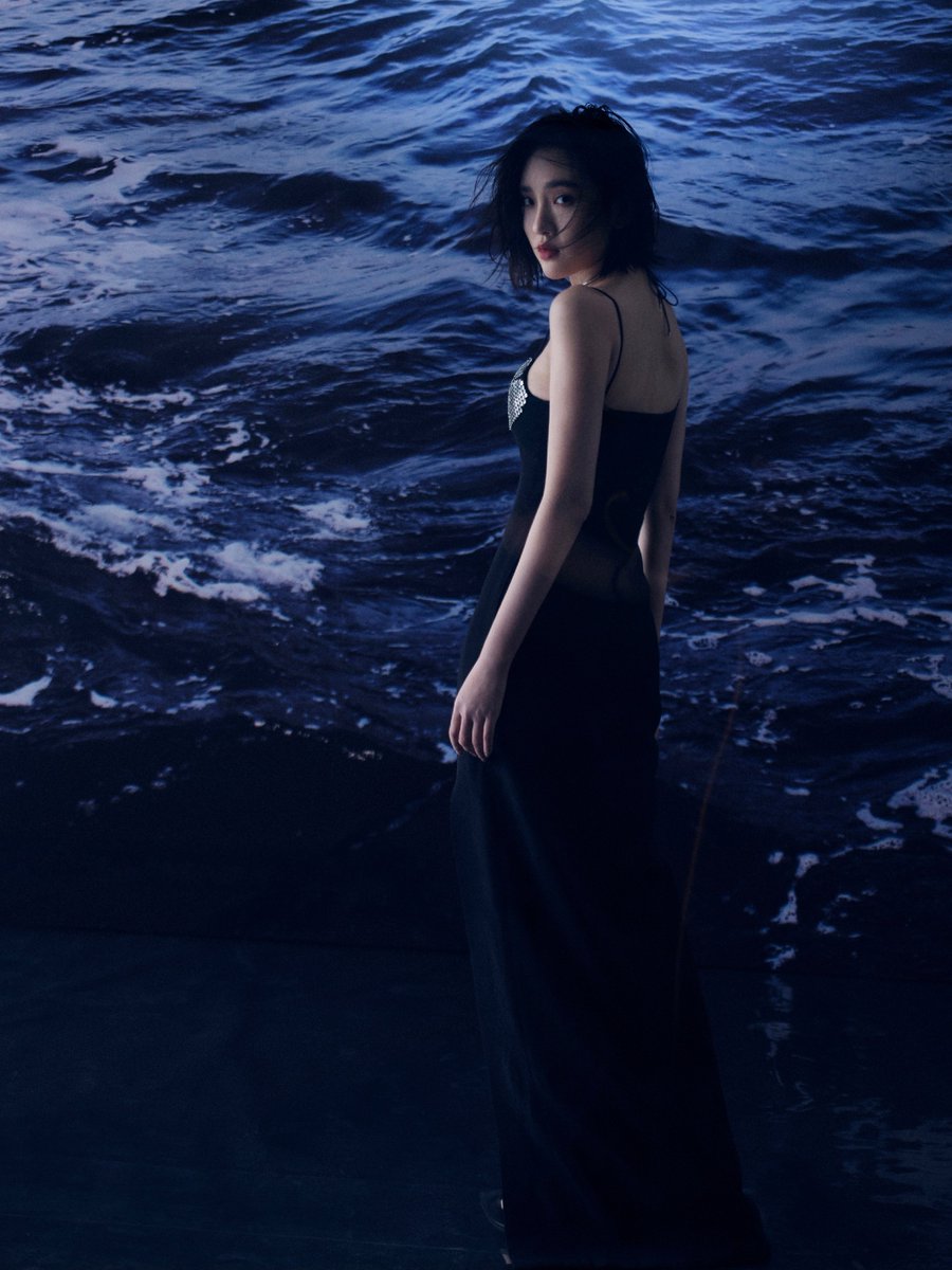 女明星取图👠🦶 on Twitter: "A42-唐.yi.昕 46P+1V 211M #女明星 #根据编号链接取图"