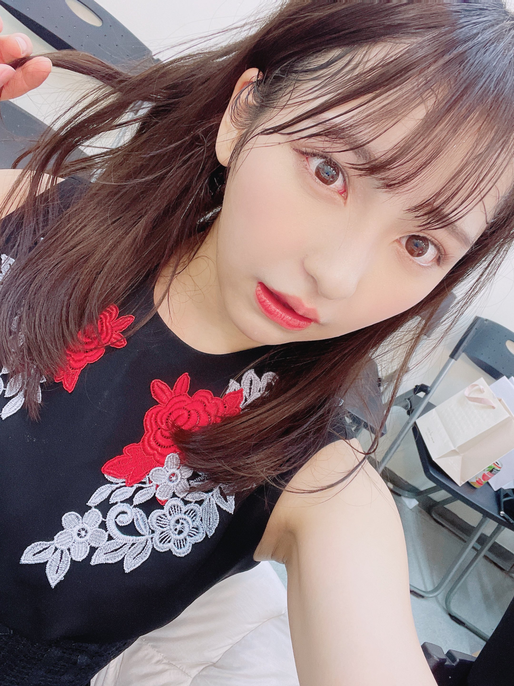 十味(#2i2)@春から全国ツアー！ on Twitter: "「ReNY SUPER LIVE 2023」ありがとうございました！ #2i2 赤色担当 十味です ️ 平日なのにみんなと一緒に ...