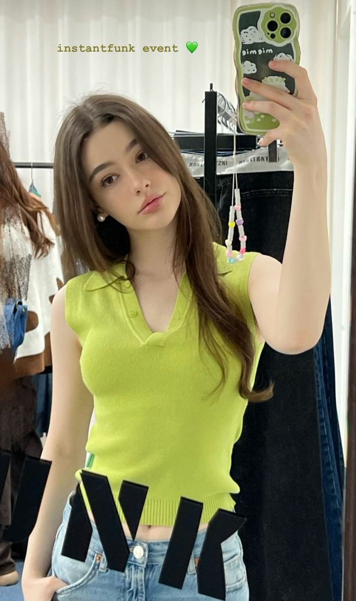 Dasha Taran IG: https://t.co/kA6x7uDGCr Bio Link: https://t.co/gcsLolrT2B #Girl #Photography # ...