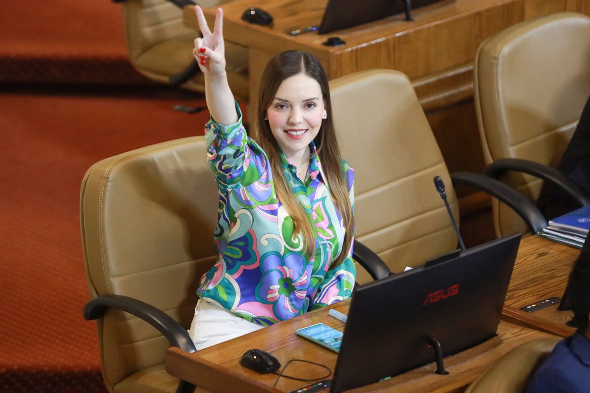 Camila Flores Oporto 🇨🇱 On Twitter Rechazamos La Reforma Tributaria