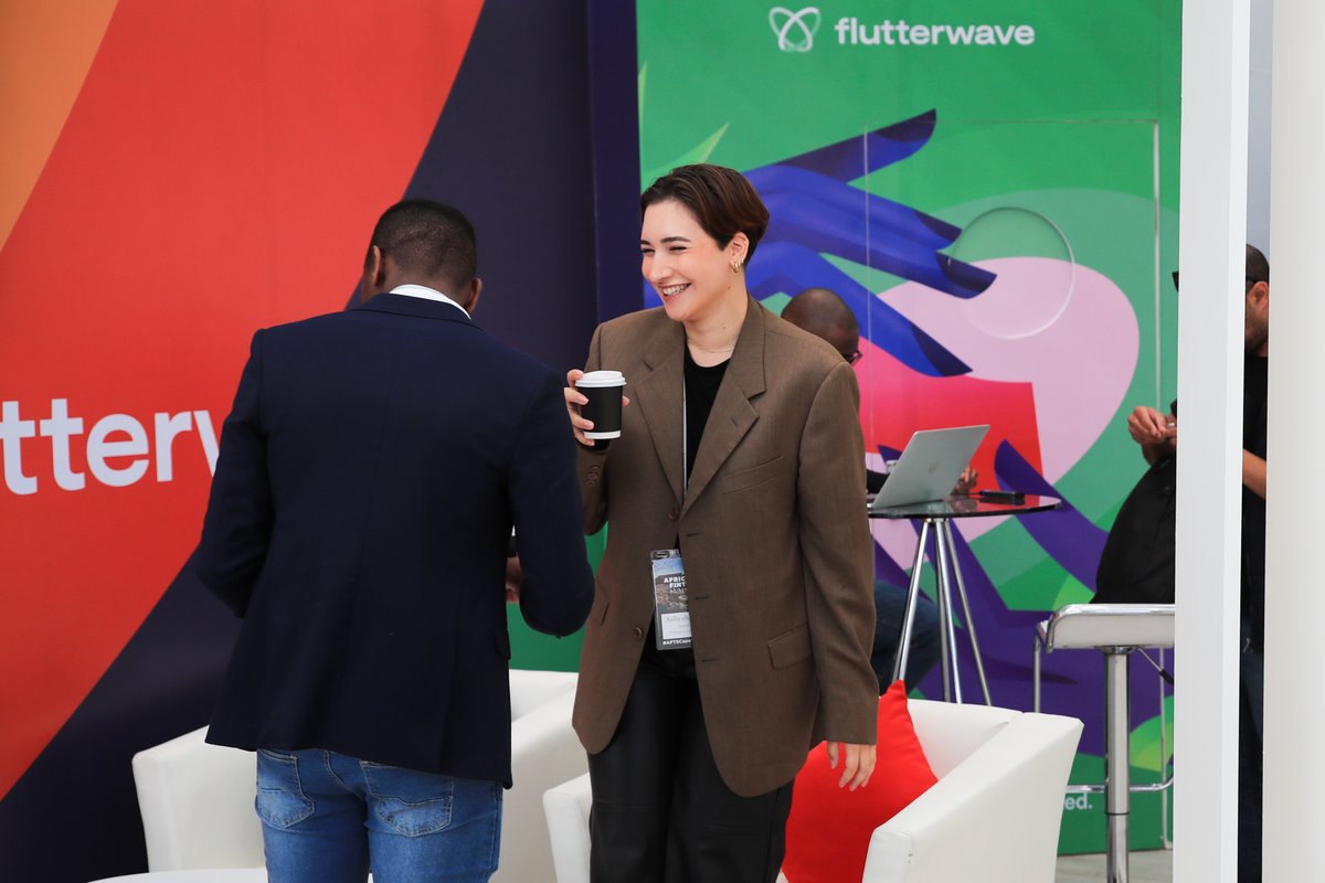 $ilva 💸 on Twitter: "RT @Oladapomikky1: Tech sis and Tech Bro this ...