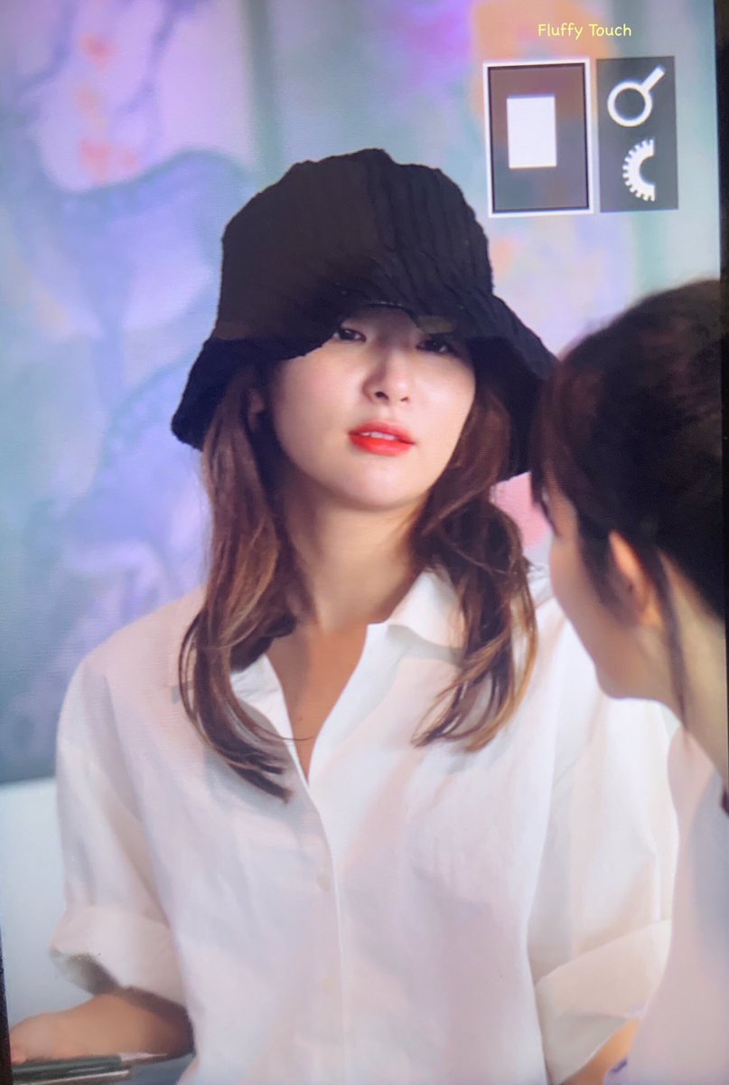 กระต่ายเบจู on Twitter: "RT @mm11_pp: น่าหมั่นเขี้ยวป้ะ"