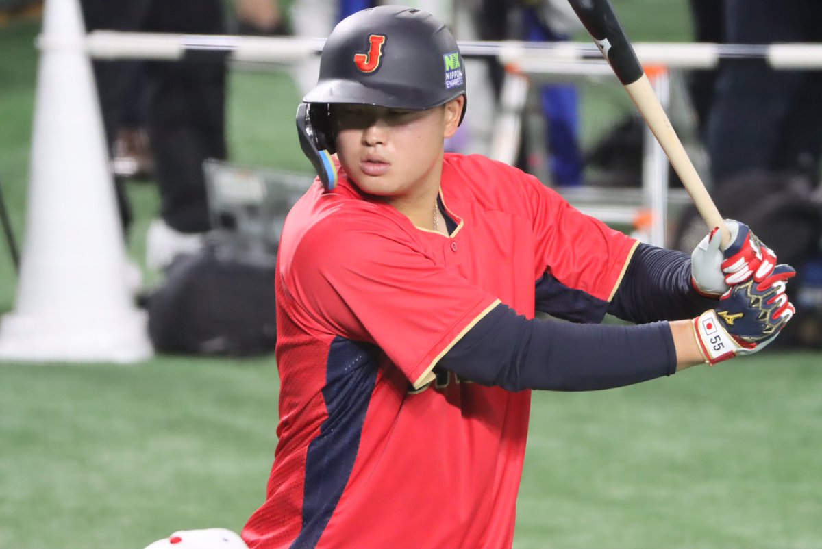 M.K⚾️🐧 on Twitter: "2023.03.09 WBC⚾️ vs中国 試合前練習の村上くん #侍ジャパン #村上宗隆"