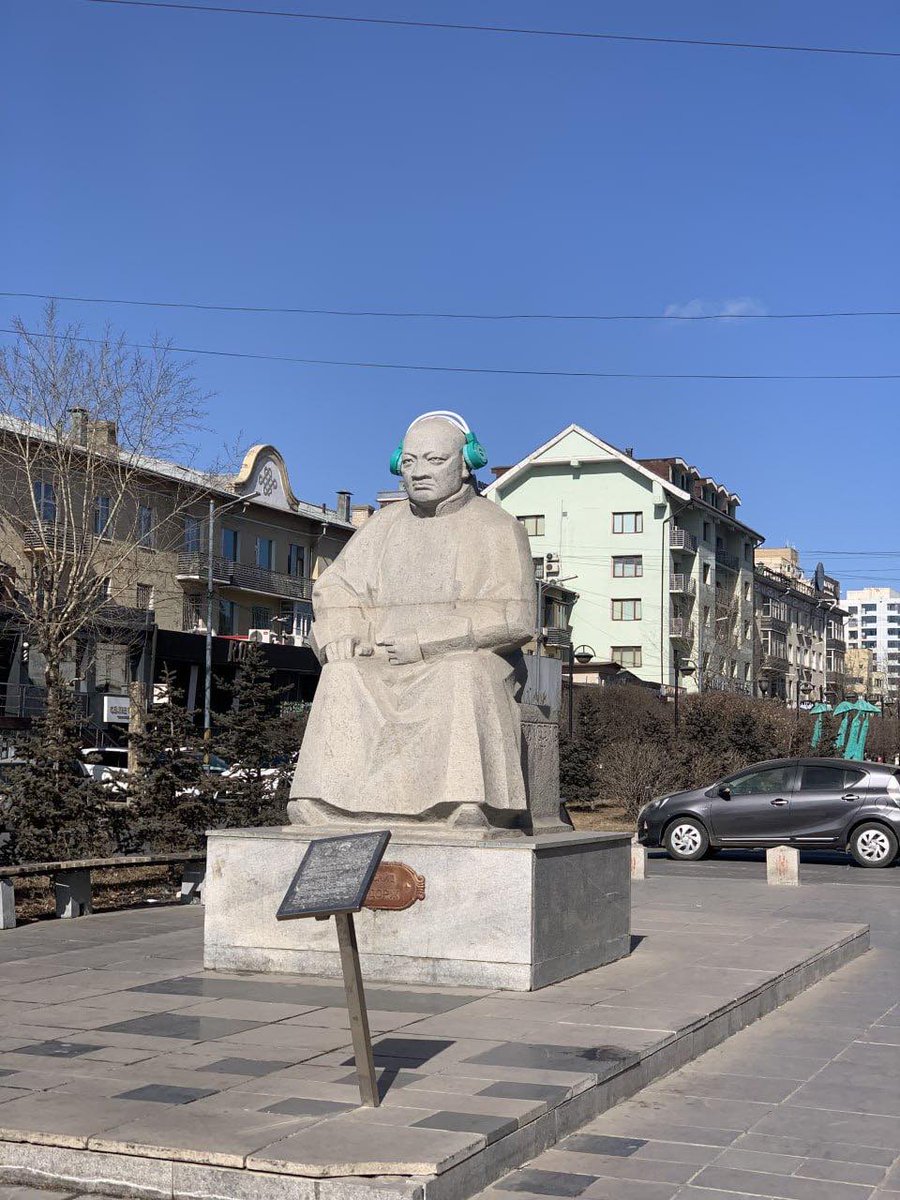Davkab On Twitter Хөшөө хүртэл надаас моданы болчих гэж 😝 гоё өнгөтэй