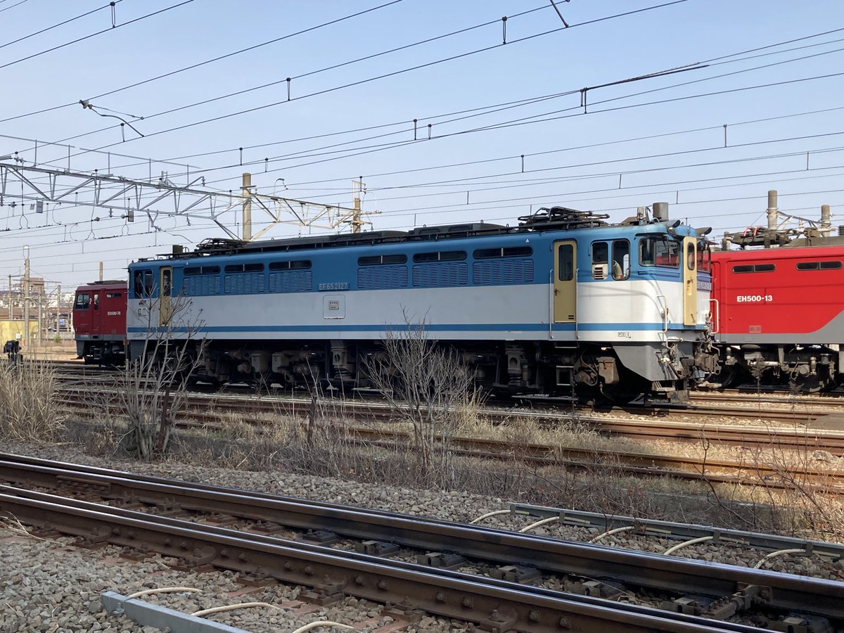 satoru_8888 on Twitter: "2023/03/09 新鶴見機関区 EF65 2127 EF65 2139 13:45ごろ"