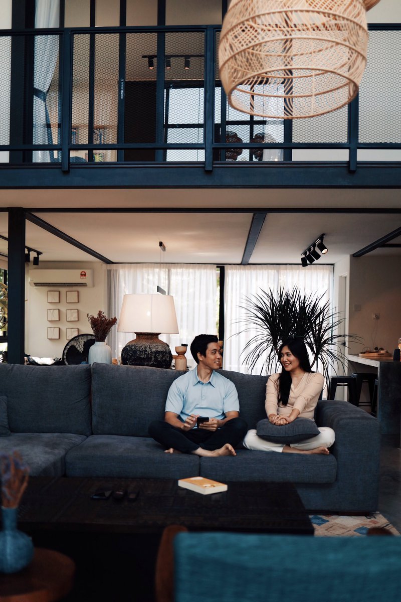 ヌアイム on Twitter: "Shoot for The Estate Hulu Rening."