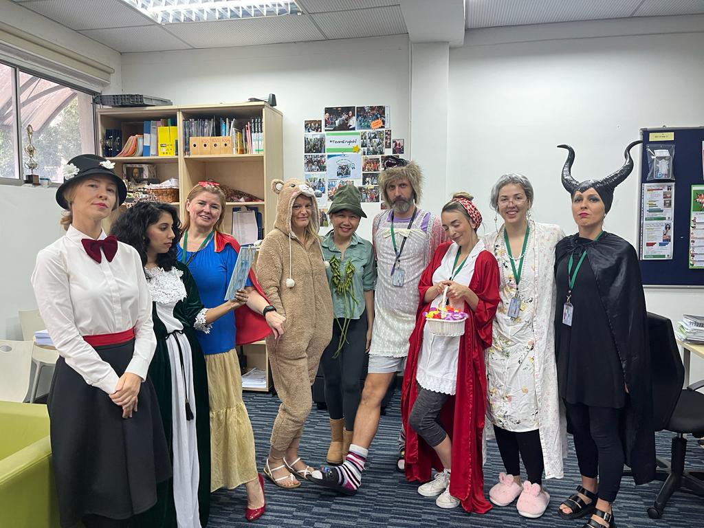 GIS English Faculty on Twitter: "The GIS English Faculty #WorldBookDay"