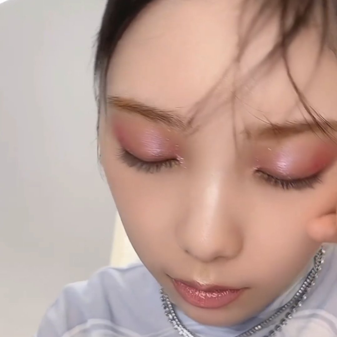 くろなな on Twitter: "かわいい〜 #乃木坂46 #与田祐希 #bis bis公式インスタグラム https://instagram.com/reel/CpkCXnigtcV ...