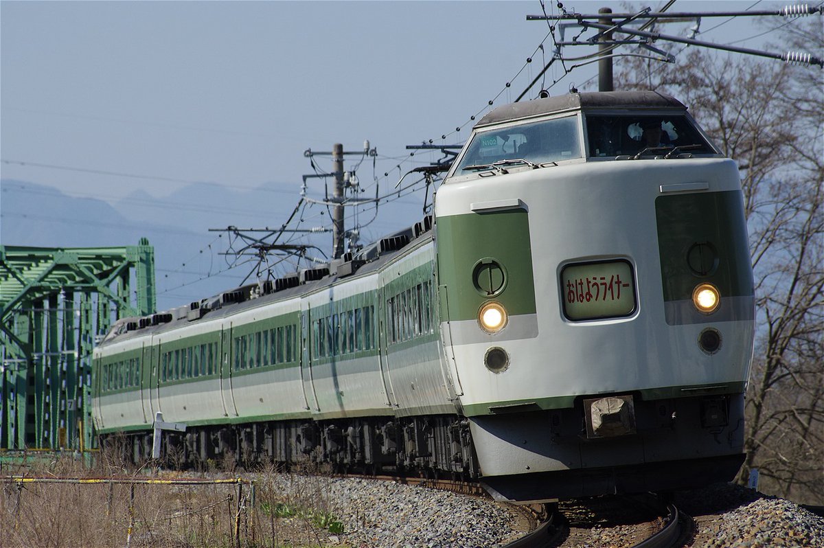 somechan on Twitter: "RT @ta_zze123g: #同じ車両撮りすぎやろ選手権 特急あさまから妙高、波動用を経て廃車後まで飽きもせず。"