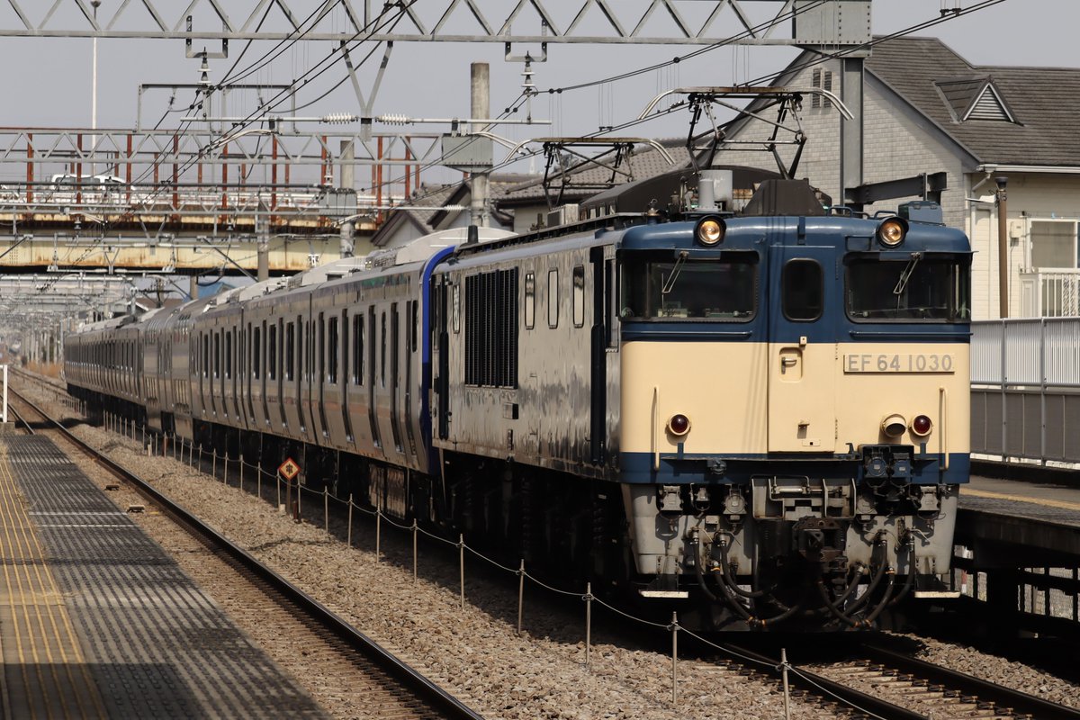 353Azusa📸 on Twitter: "2023.3.9 配9728レ JｰTREC新津出場配給 EF64 1030+E235系Fｰ23編成"