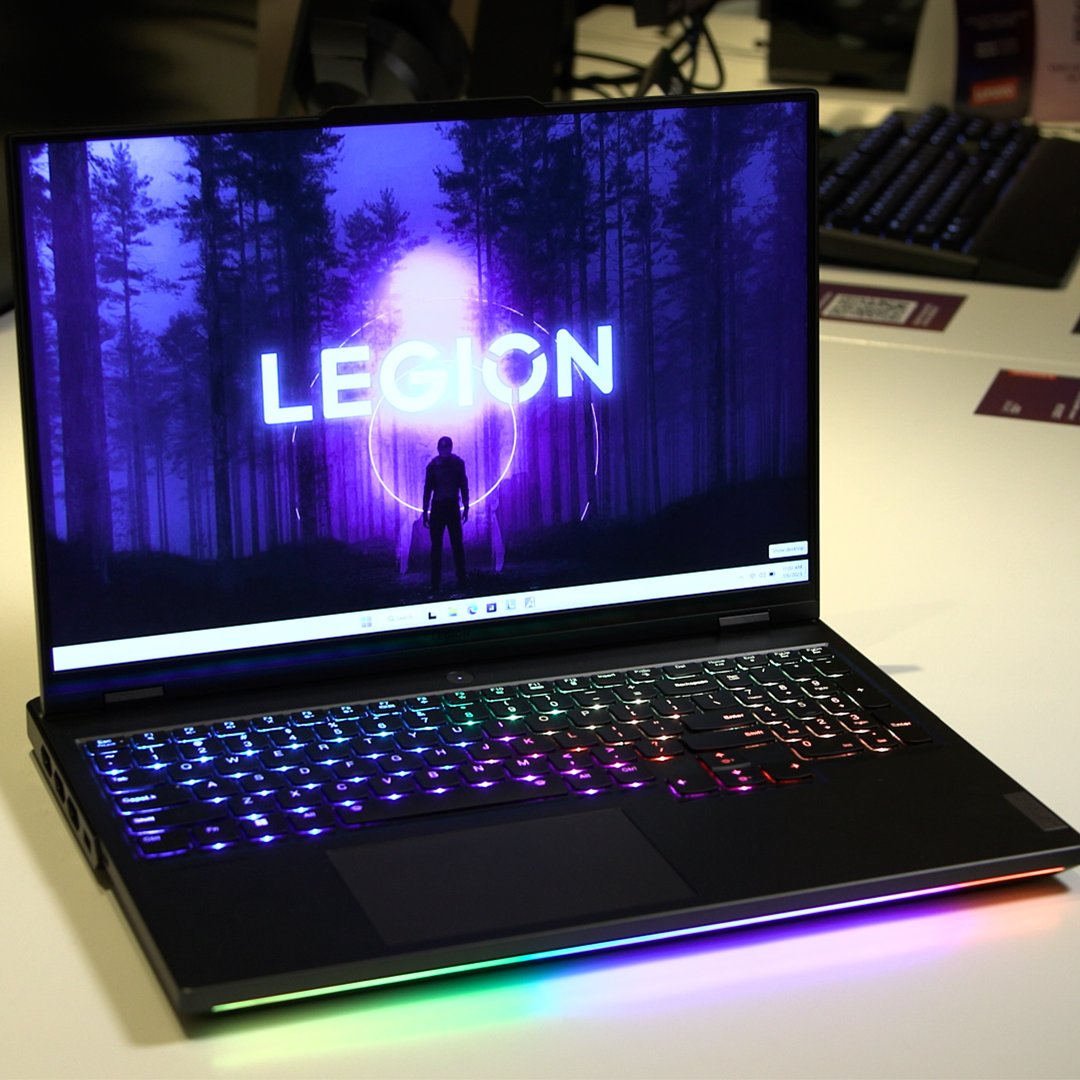 Introducing the Windows 11 Lenovo Legion Pro 7i, the world’s most powerful AI-tuned gaming ...