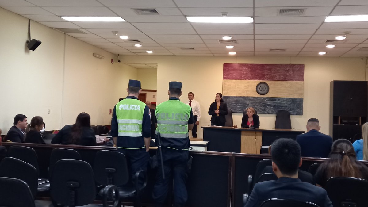 Ra煤l Ram铆rez Bogado On Twitter 馃敼锔弆a Jueza Cynthia Lovera Elev贸 A