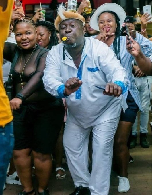 Kigogo🇹🇿 on Twitter: "Kama wakubwa zao ni hawa wao wanatoa wapi akili ? Ni ngumu sana yaani ...