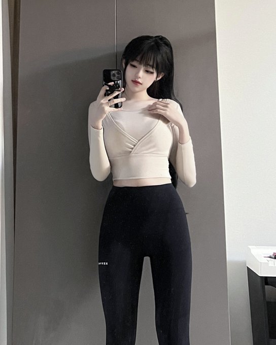 Hina .•♡ (@hapycb) さんのコスプレ作品まとめ (85 件) - Twoucan