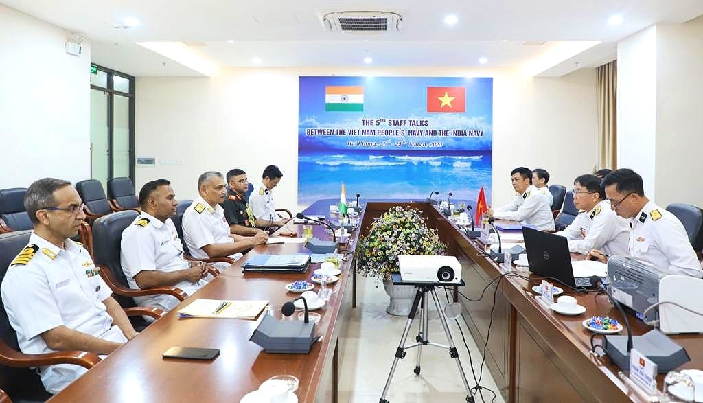 SpokespersonNavy on Twitter: SpokespersonNavy on Twitter: