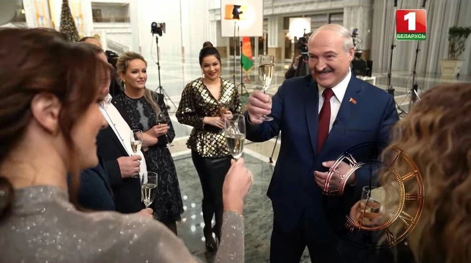 Andrew Belaveshkin on Twitter: "Meanwhile...."