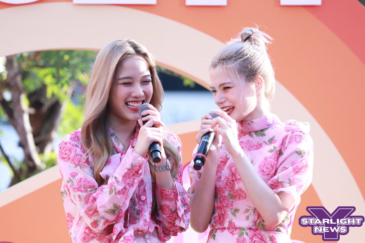 Freen Becky Ph Official 🇵🇭 #FreenBecky is L ️VE on Twitter: "Freen Sarocha Chankimha & Rebecca ...