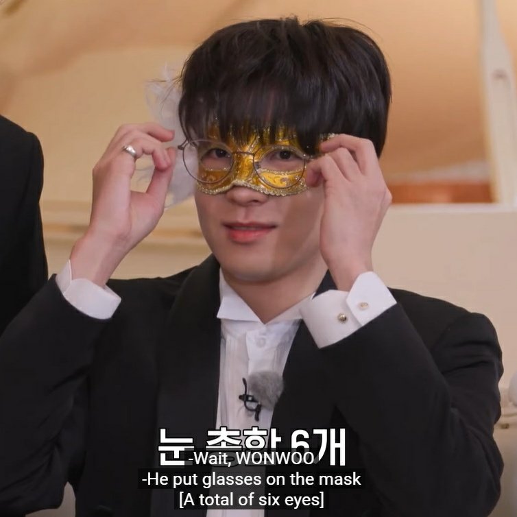 Mi원우지💜 On Twitter Wonwoo Wearing His Glasses Over The Mask 😭😭🤣 Mingyu