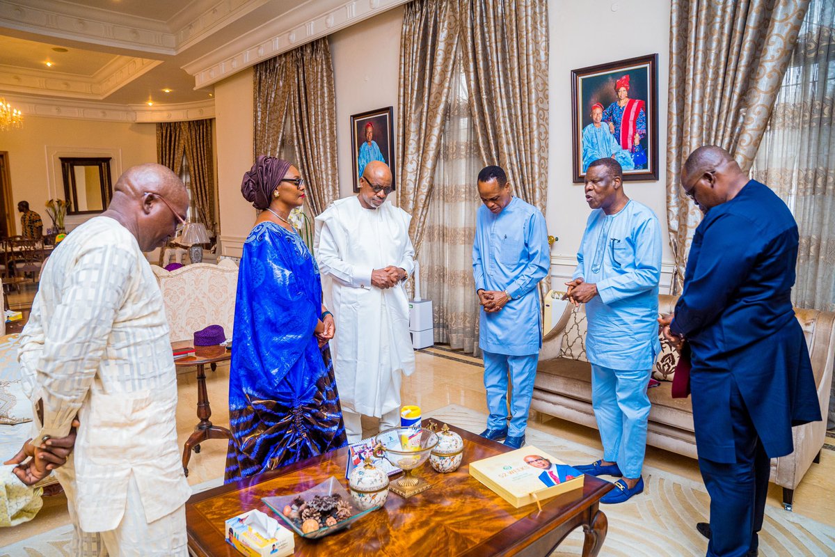 Ogun State APC on Twitter: "Ogun Gov. @dabiodunMFR receives delegation from Pastor Adeboye over ...