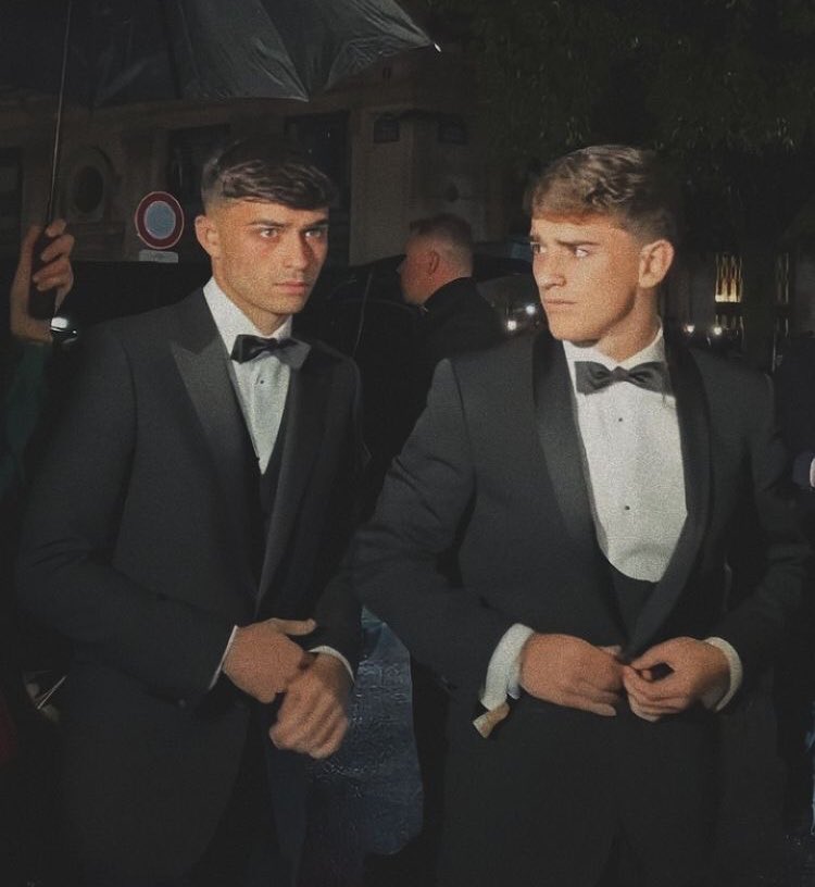 In the search for a top midfield player,Barcelona have gone from having players like Andrea ...