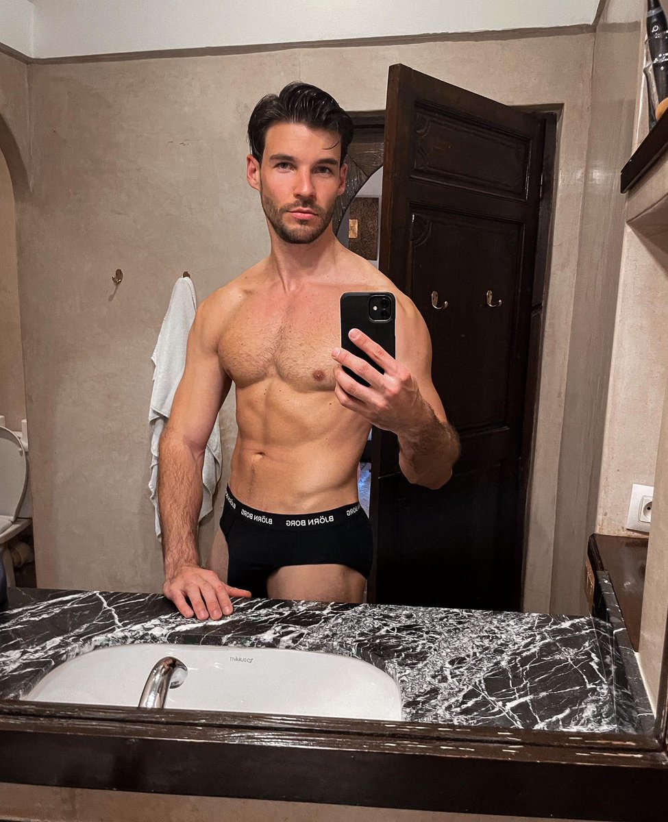 Hot Dudes Good Mood 🇺🇦 on Twitter: "RT @AlcibiadeEroe: Philipp Gelter 💘 @ItsToddW @stevetleonard ...