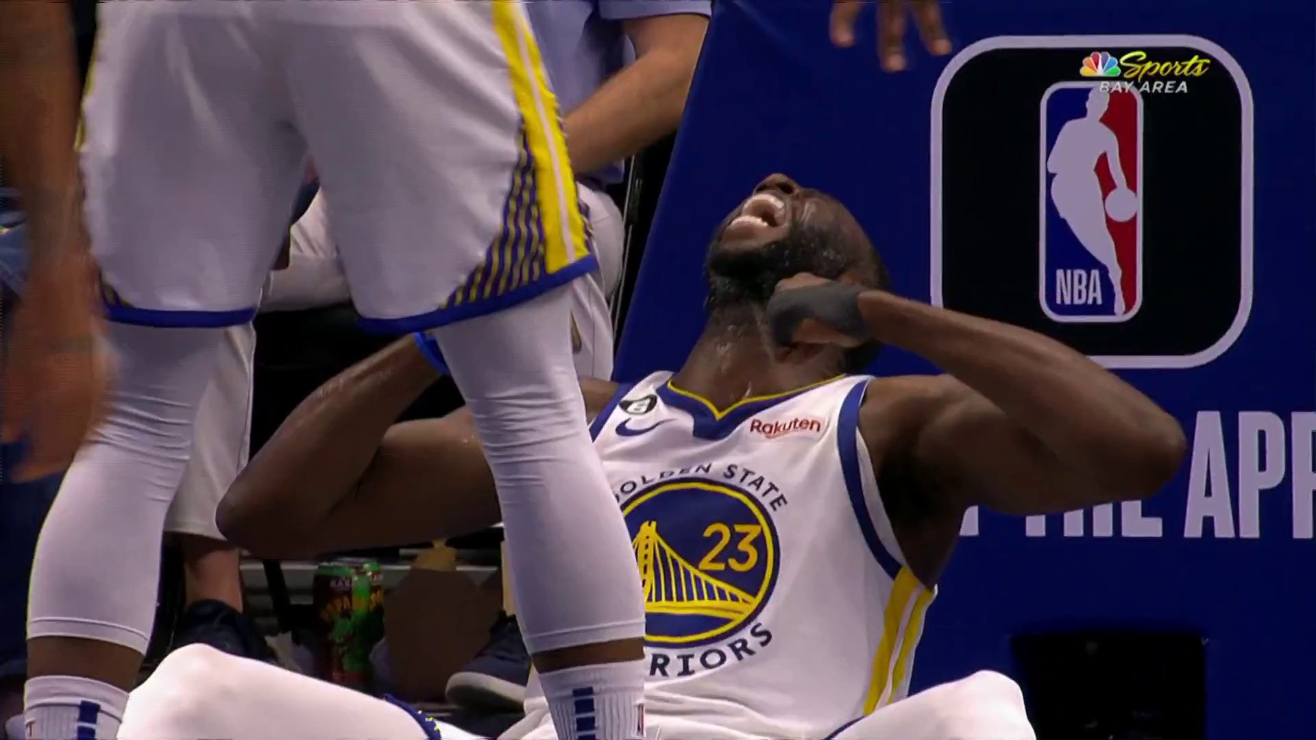 ClutchPoints on Twitter: "DRAYMOND GREEN. AND-1 💪 Warriors lead! https://t.co/1XzqX3g5KI" / Twitter